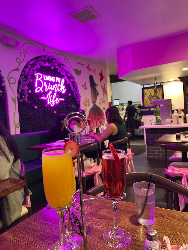 Madres Brunch Menu – Whittier, CA | Business Hours & Prices