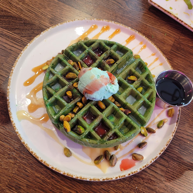 Madres Brunch Menu – Whittier, CA | Business Hours & Prices