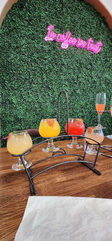 Madres Brunch Menu – Whittier, CA | Business Hours & Prices